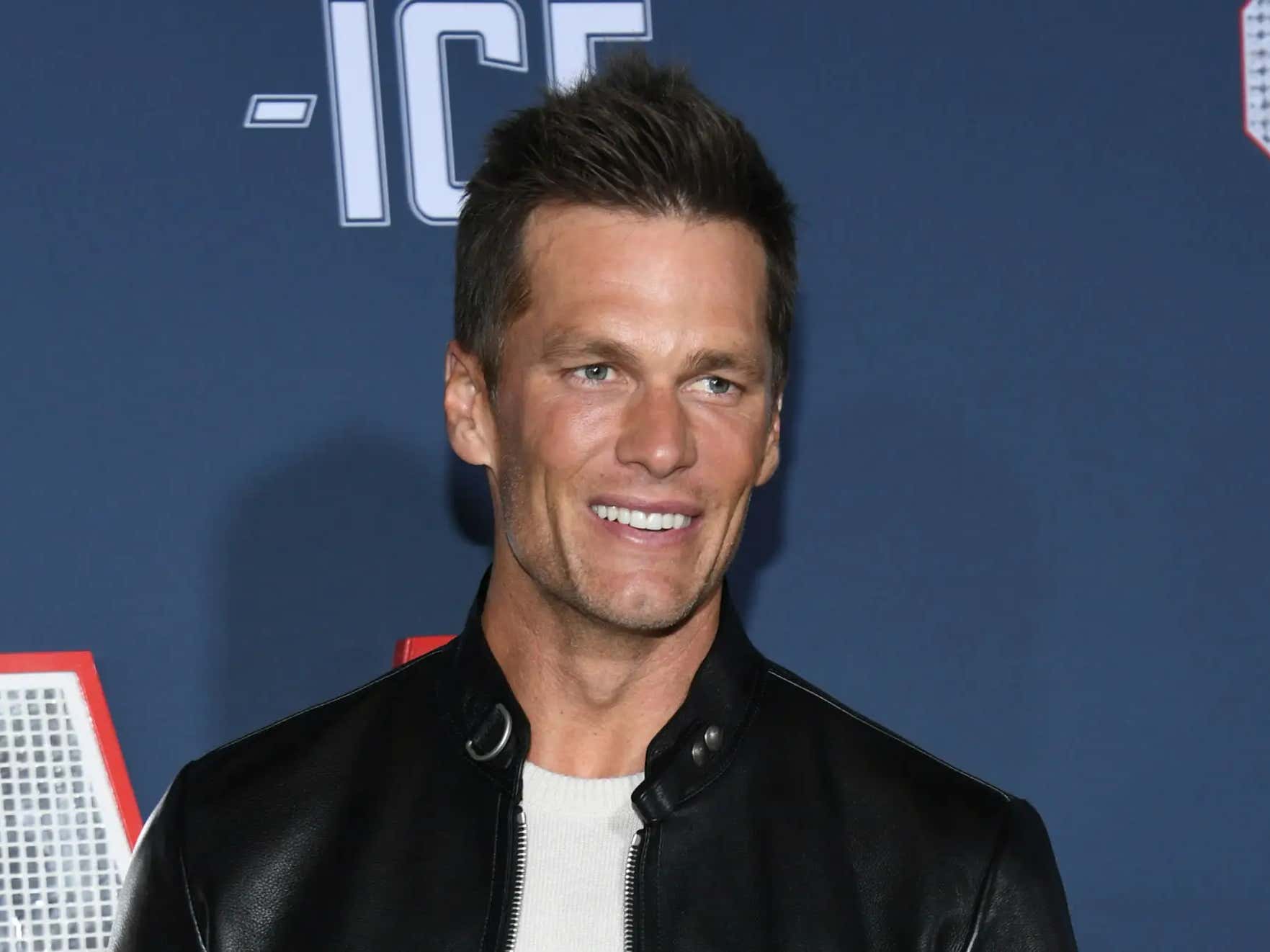 Tom Brady Announces His Decision On Playing For The Jets | Barstool Sports