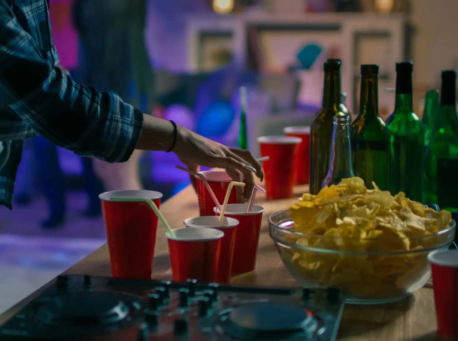 A Man Is Pleading To Reddit To Ask If His 35-Year-Old Wife Going To ...