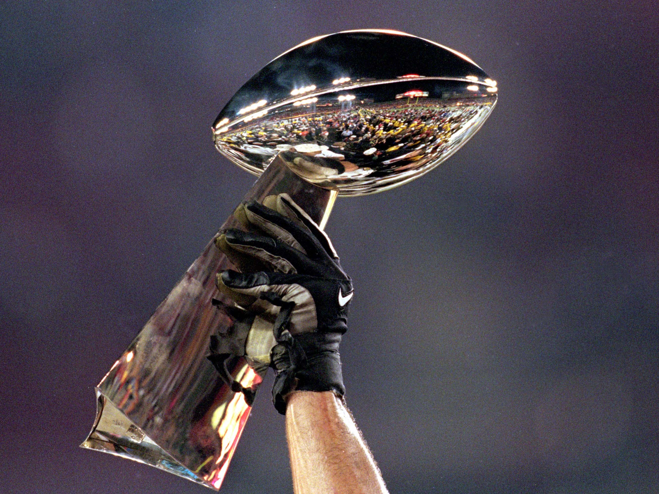 The Browns Have Traded For D-Hop And The Super Bowl Parade Is ...