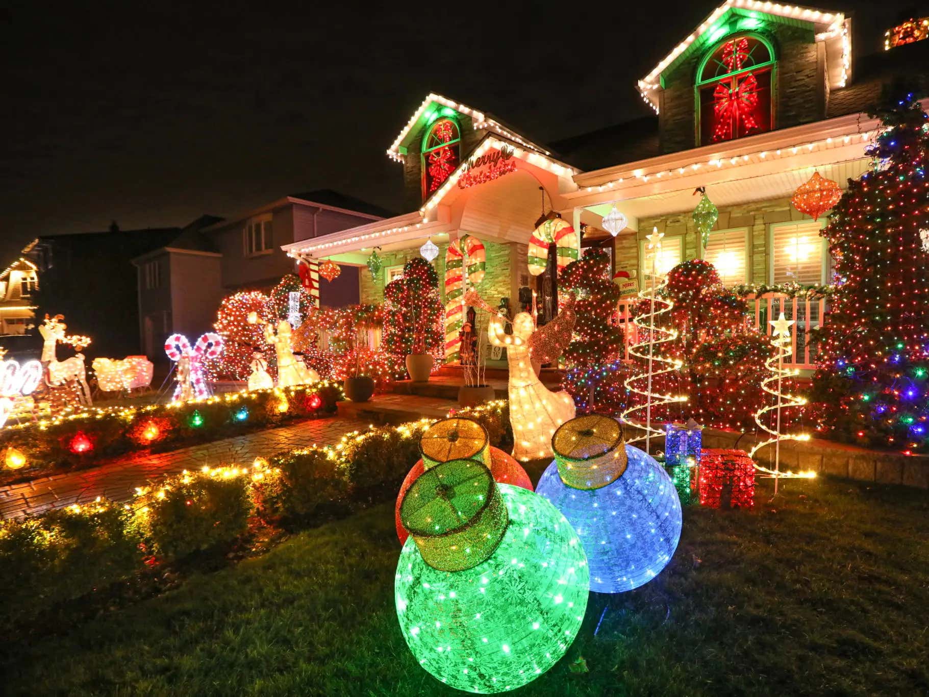 #HealthyDebate: Are Christmas Lights Getting A Free Pass Because ...