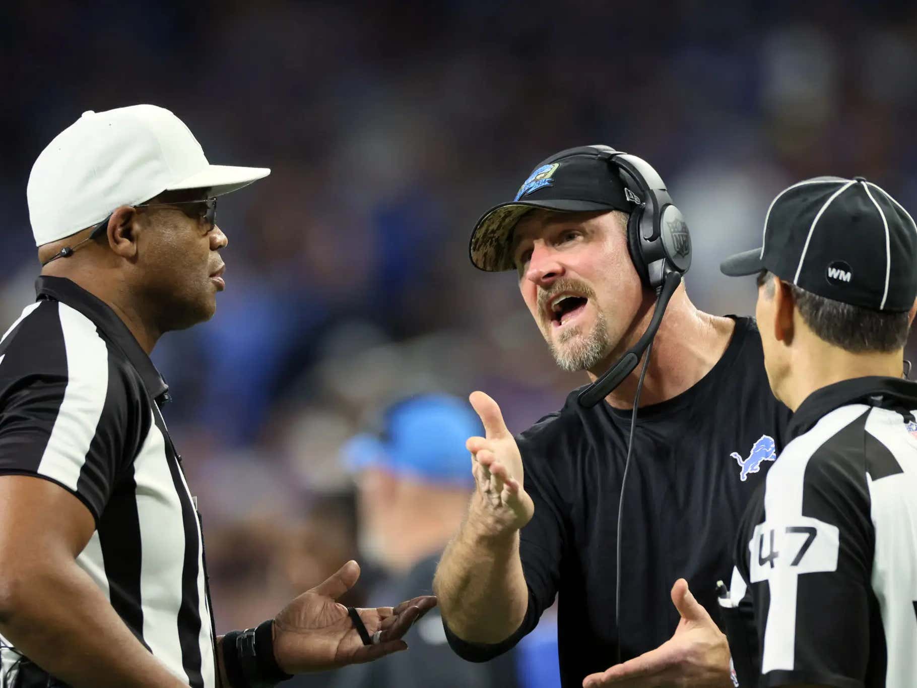 The Referee Crew That Blew The Lions 2 Point Conversion Call On ...