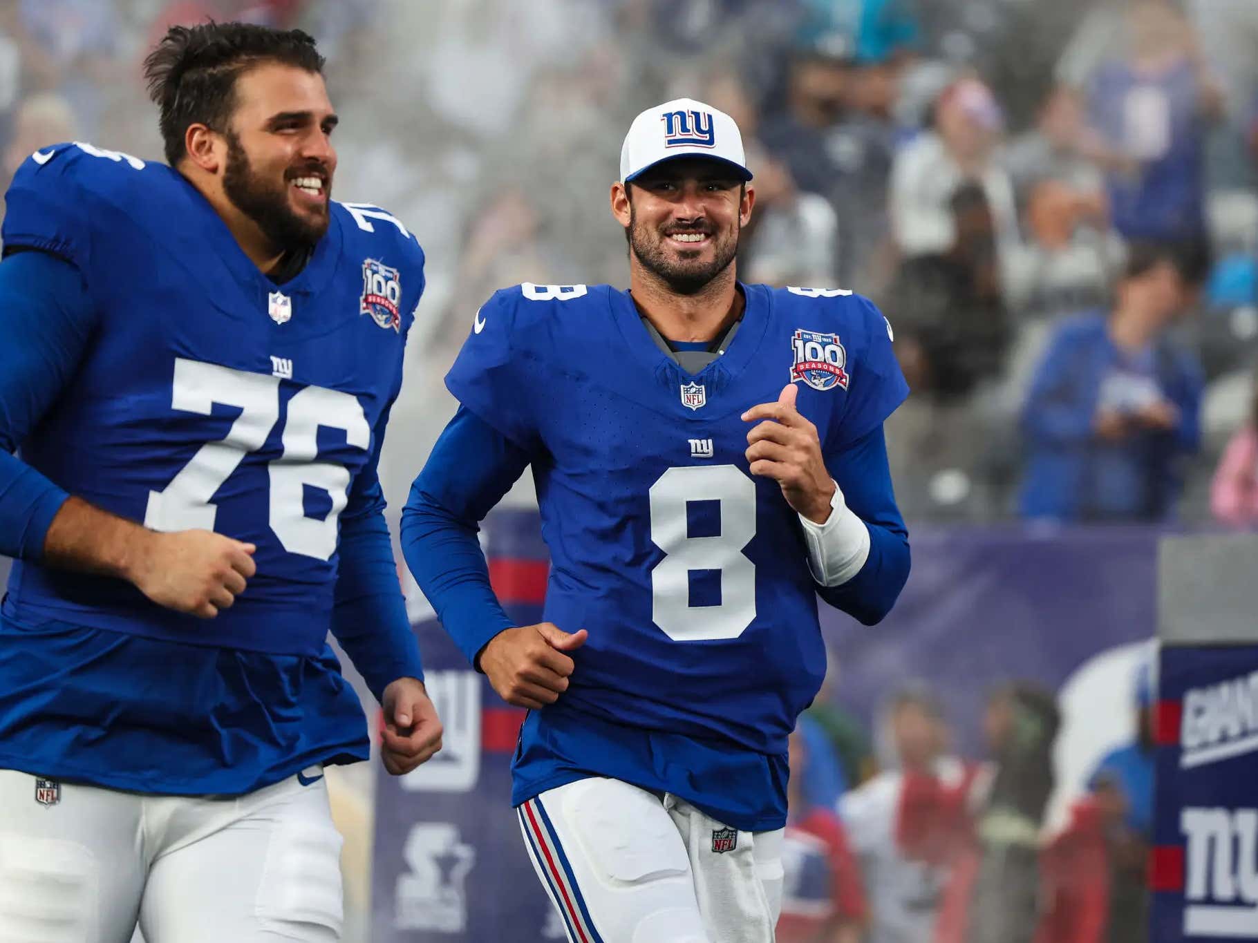 The Rest Of The NFL Is In Trouble Now That Hot, Bearded Daniel Jones Is ...