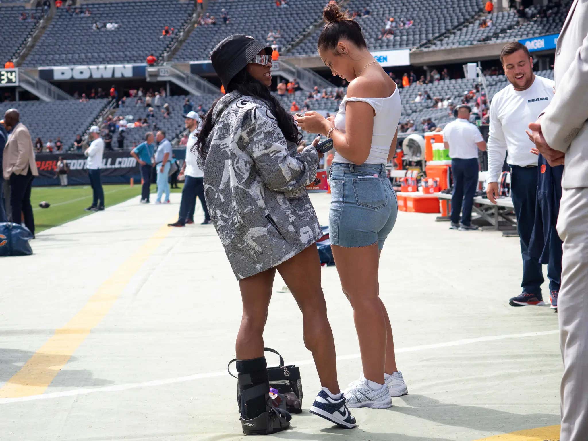 Carry The G: Simone Biles Rocks Green Bay Packers Jacket At Soldier ...