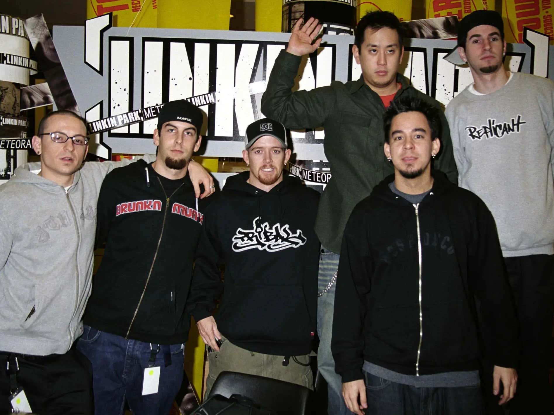 Linkin Park Posted A Cryptic Countdown Clock To Social Media Which Expires Today And Has Fueled ...