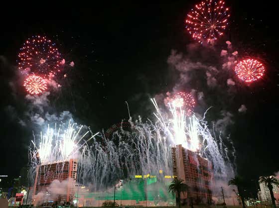 Awesome Video: Vegas Held A Massive 5 Minute Firework Show Before ...