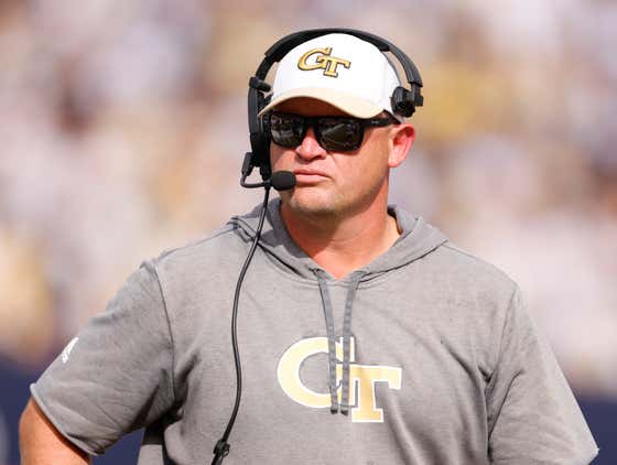 Georgia Escapes Past Georgia Tech in 8OT Thanks to Brent Key's Play ...