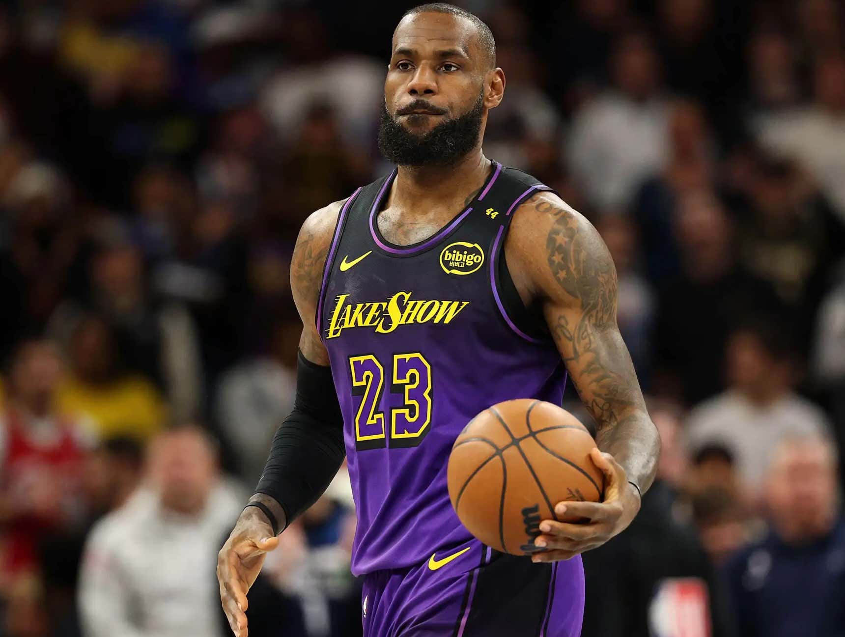 LeBron Is Currently In A Fight For His Life Against Father Time ...