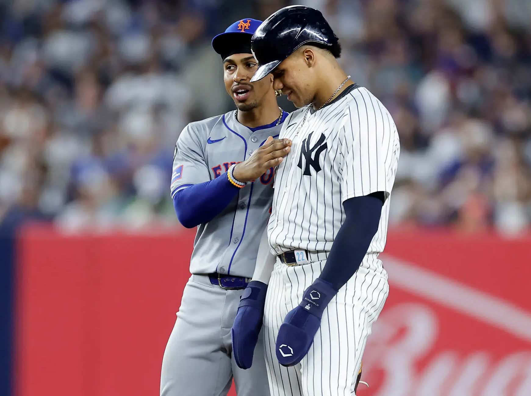 The Mets Sign Juan Soto To A 15 Year, $765 MILLION Contract, Which Is ...