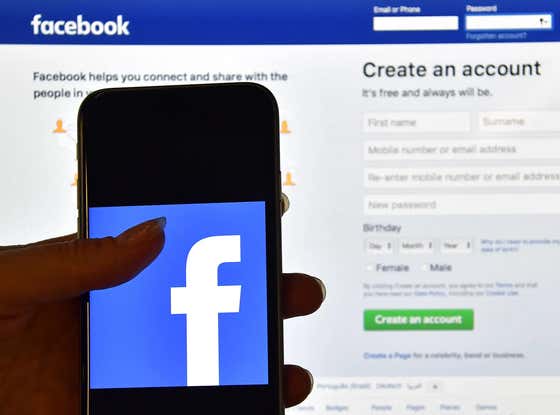 Facebook Content Moderators Around The World Reportedly Suffer Severe ...