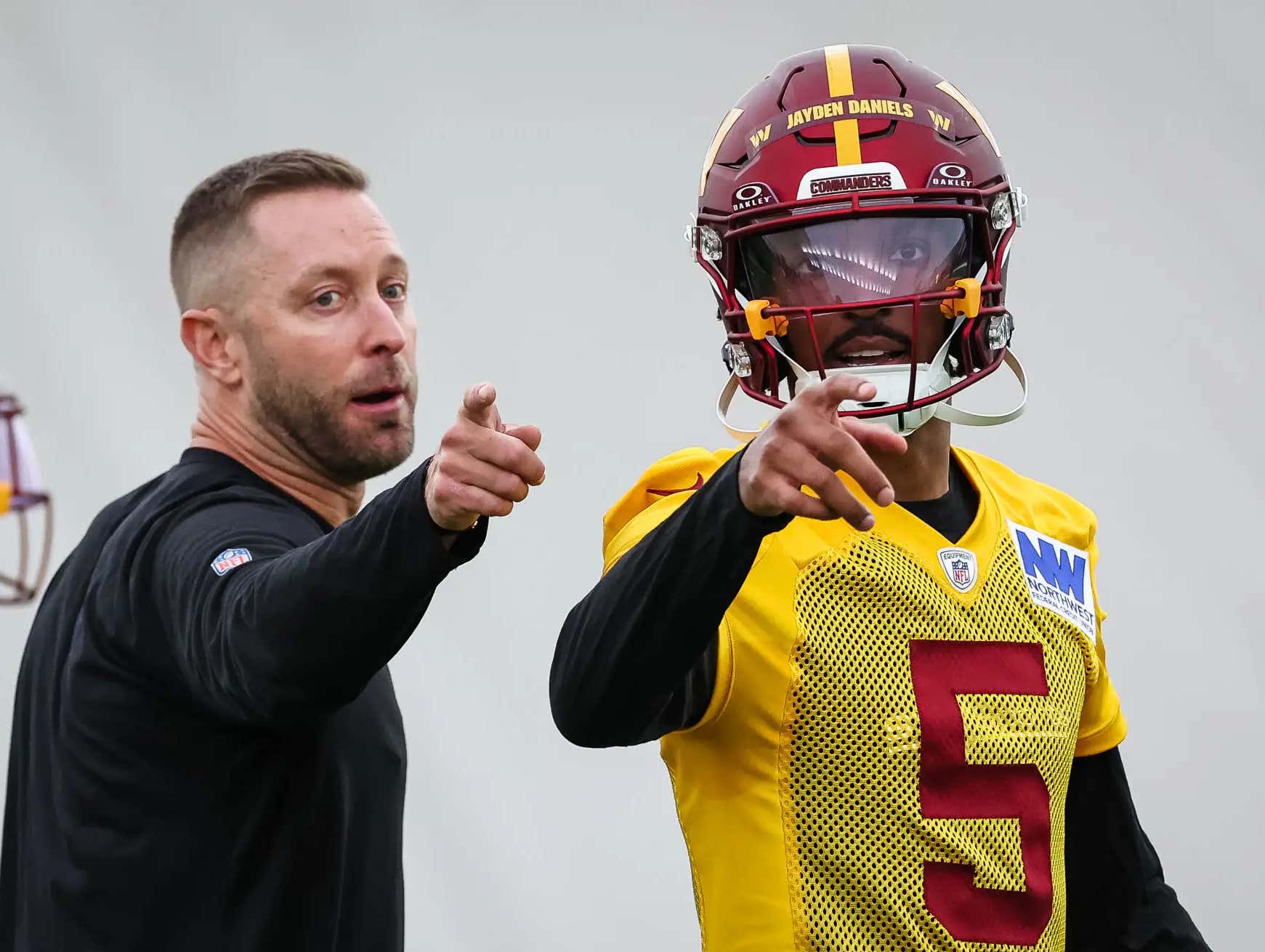 Kliff Kingsbury Said He Wants To Be A Head Coach Again..But Let's Hope ...