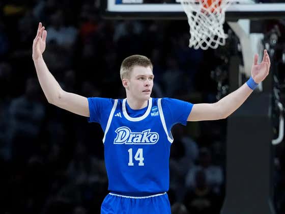 D-II Drake Continues To Be The Best Story In College Hoops - Puts On A ...