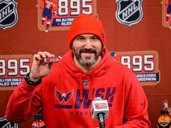 The NHL Social Team Saw The Numbies And Wasted No Time Drumming Up The ...