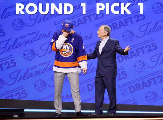 1st Overall NHL Draft Pick Matthew Schaefer Gave An Unbelievably ...