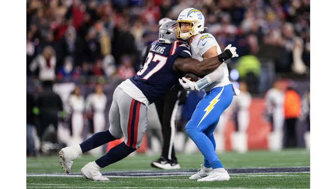 Knee Jerk Reaction to the Wild Card Playoff: Patriots vs. Chargers ...