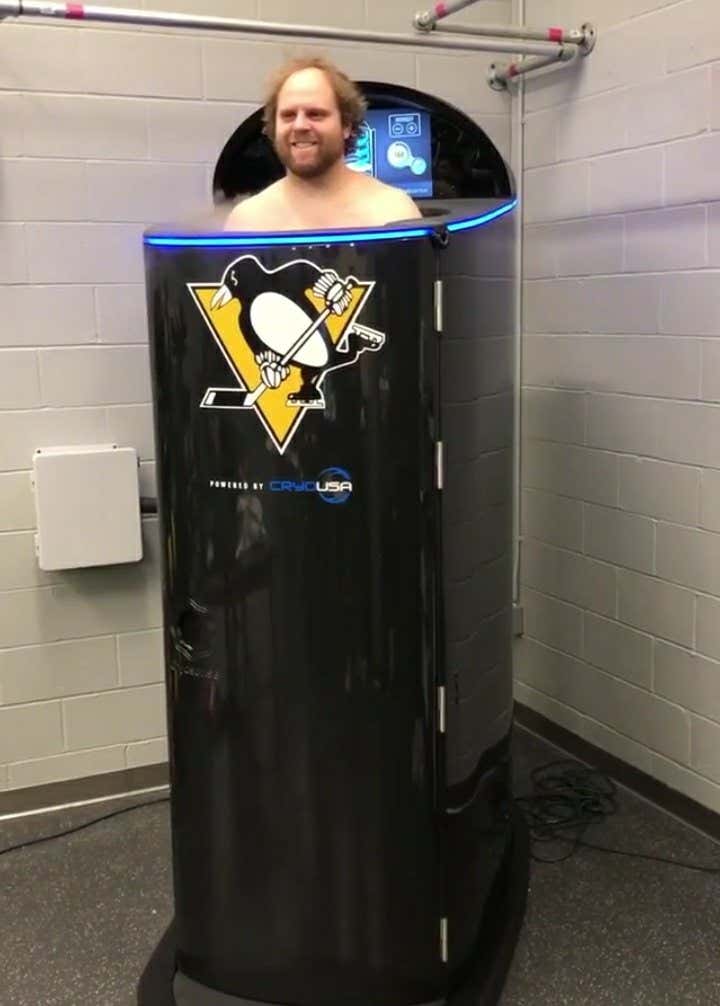 Heres Phil Kessel Just Oozing Sex Appeal On A Casual Thursday