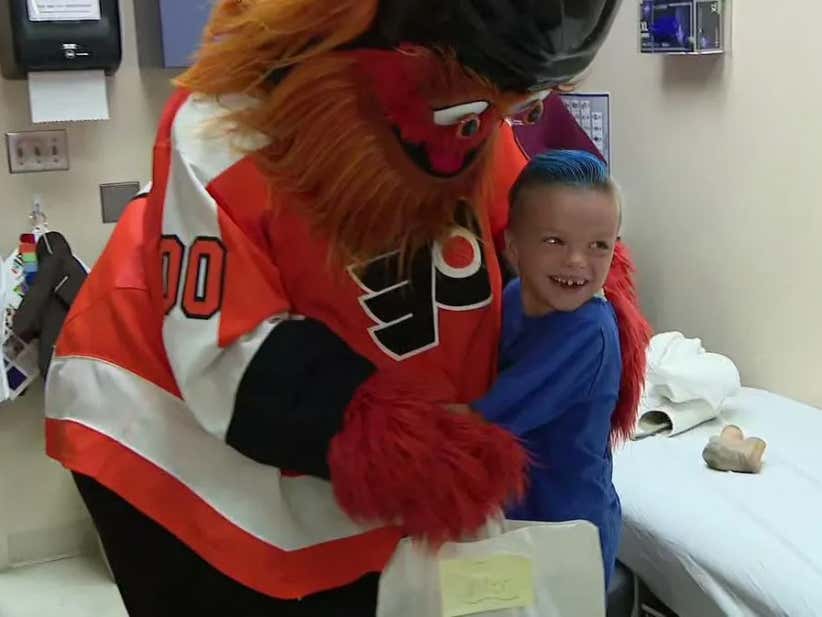 Gritty Is A Beauty, Surprises Young Fan With A Customized Gritty ...