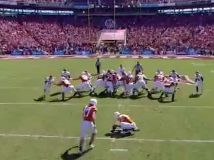 Nothing Gus Johnson Likes Yelling More Than "DICKERRRRR The Kicker ...