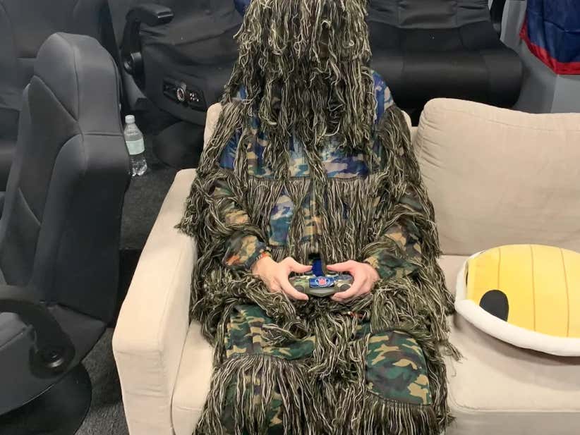 Playing Mantis - Modern Warfare Power Hour | Barstool Sports